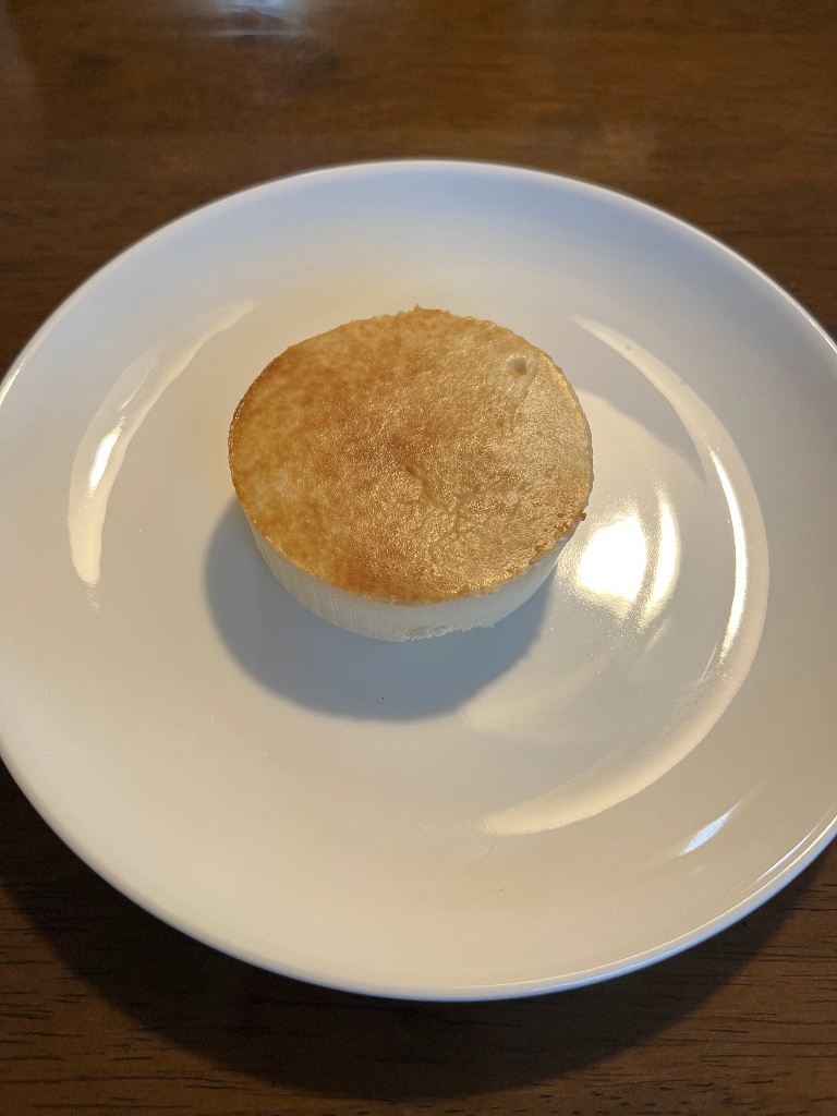 【中評価】ローソン Uchi Cafe’ 濃厚生チーズケーキの感想・クチコミ・カロリー・値段・価格情報【もぐナビ】