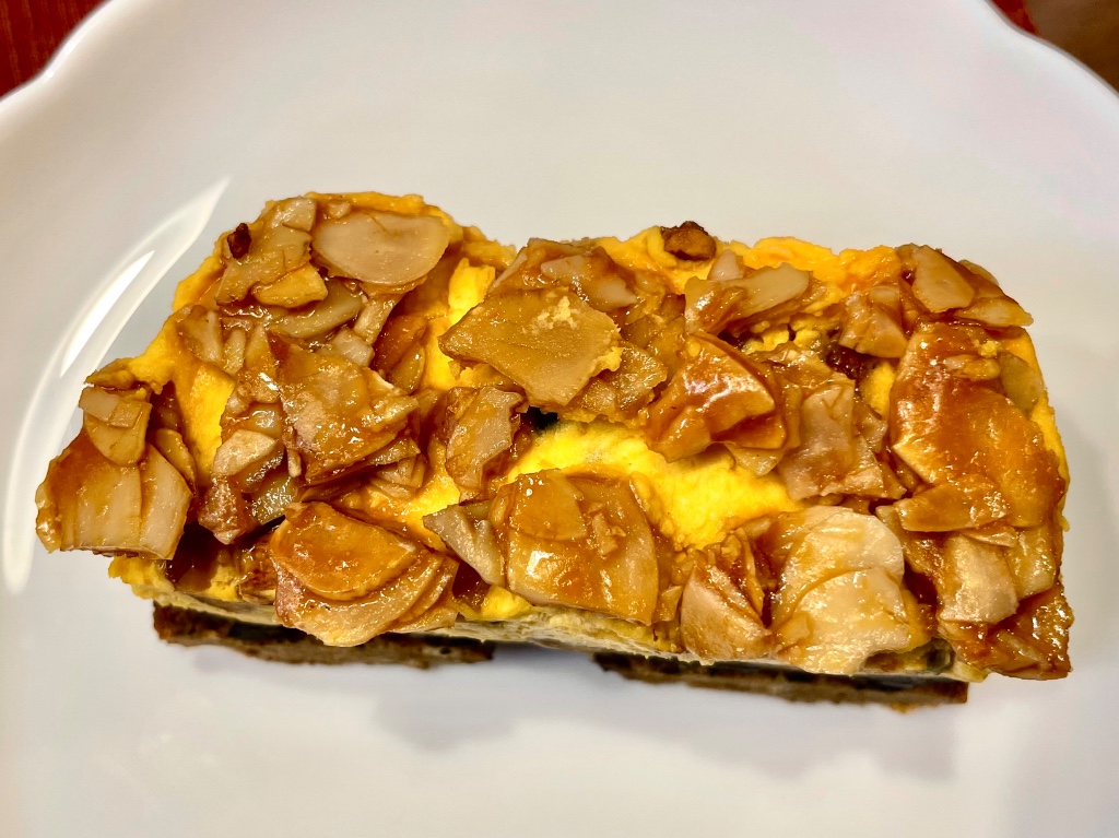 【高評価】「143g 当日食べ 上のベーグルのみト... - ぐるぐるべゑぐる かぼちゃティラミス」のクチコミ・評価 - やにゃさん