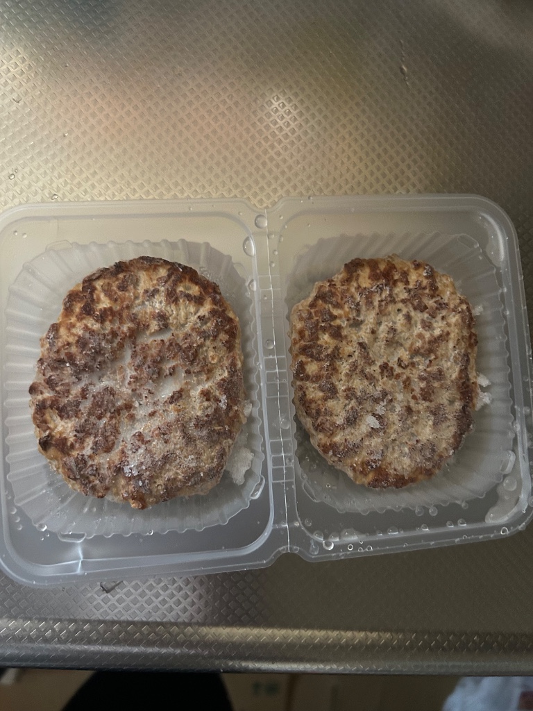 【高評価】「セブンイレブンで買った調理済冷凍食品 商... - セブン＆アイ セブンプレミアム 2個入りハンバーグ」のクチコミ・評価 - クィールさん