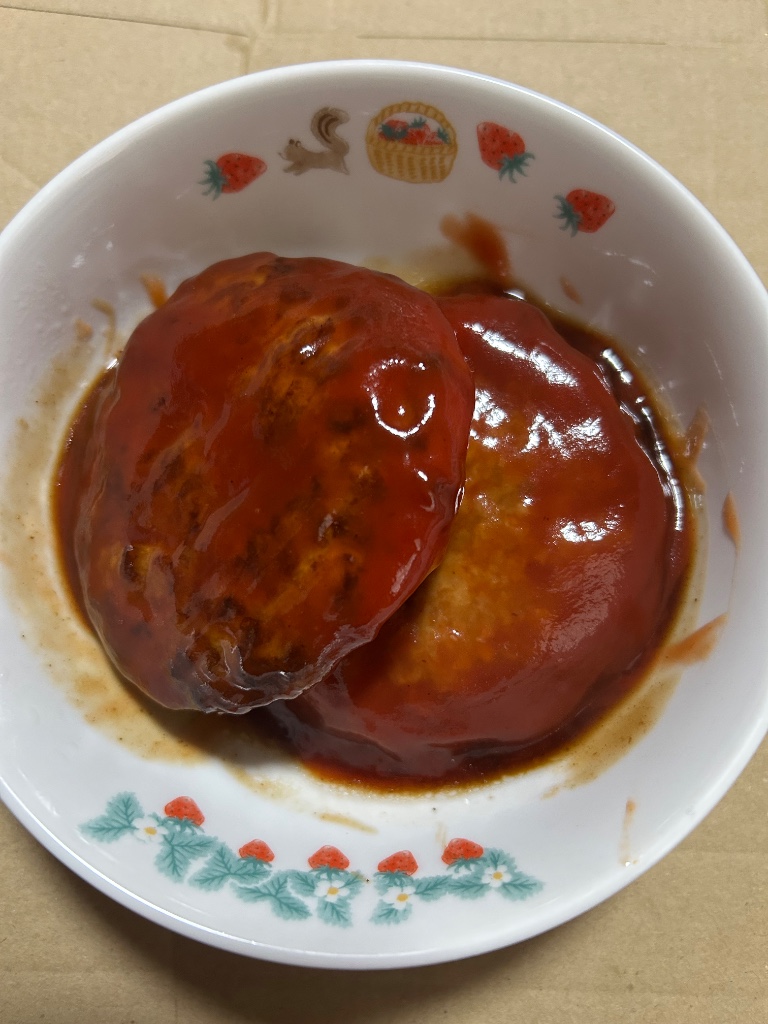 【高評価】「セブンイレブンで買った調理済冷凍食品 商... - セブン＆アイ セブンプレミアム 2個入りハンバーグ」のクチコミ・評価 - クィールさん