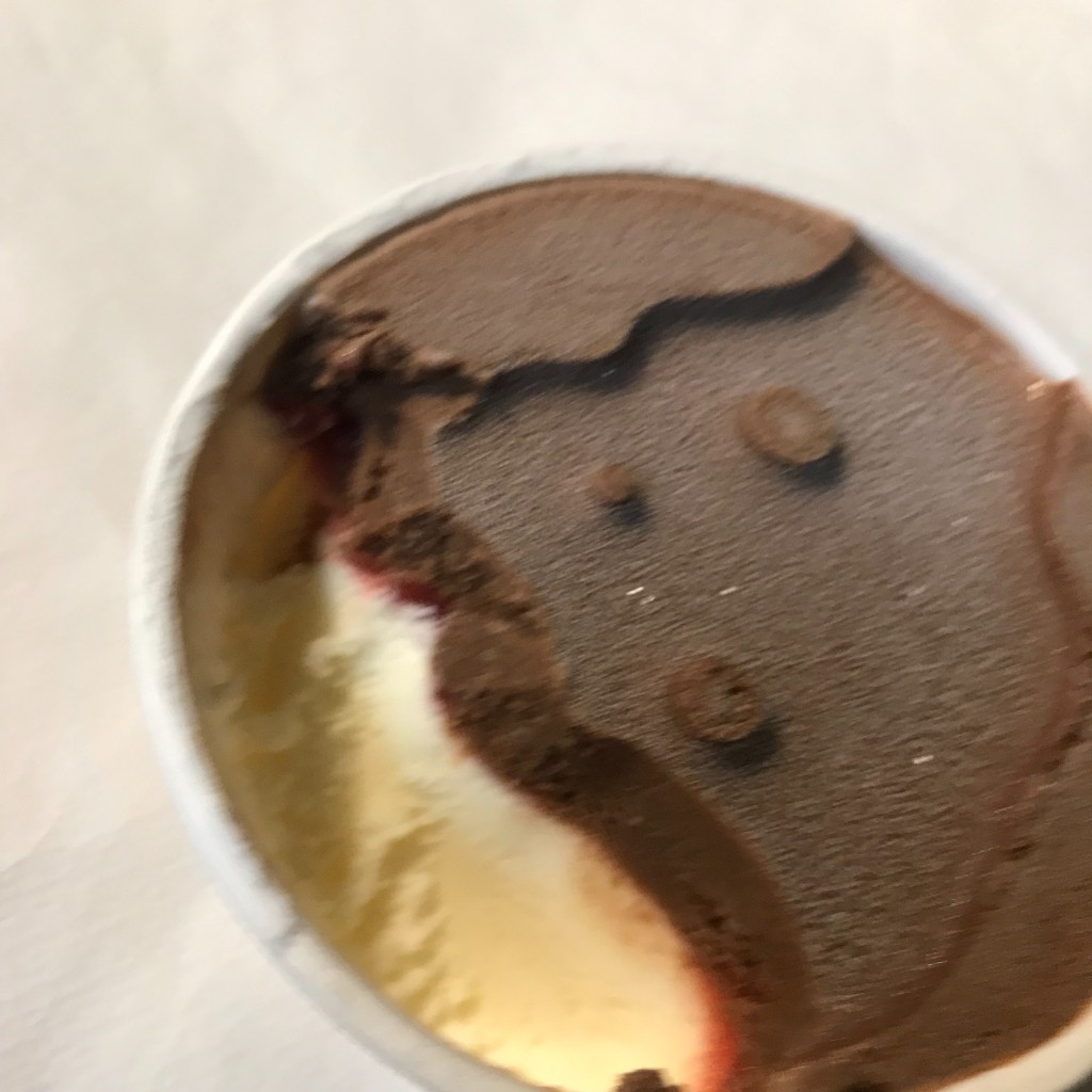 【中評価】「1個 130ml 216kcal MOW... - 森永 MOW PRIME 苺ショコラミルク」のクチコミ・評価 - ゆのみさん