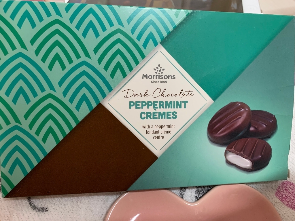 【高評価】Morrisons Dark chocolate Pepper mint creamの感想・クチコミ・商品情報【もぐナビ】