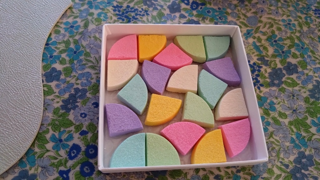 【高評価】UCHU WAGASHI drawingの感想・クチコミ・商品情報【もぐナビ】