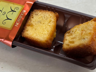 中評価】ブルボン 大人のプチ フルーツケーキの感想・クチコミ・商品